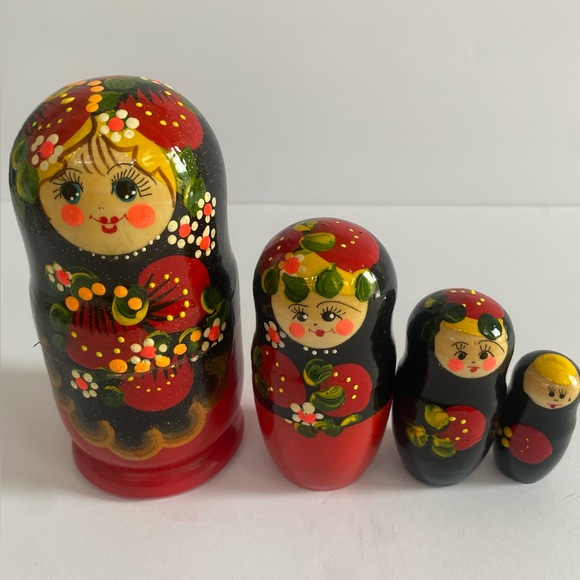 Accents | Vintage 4 Piece Red Hand Painted Wood Nesting Dolls | Poshmark